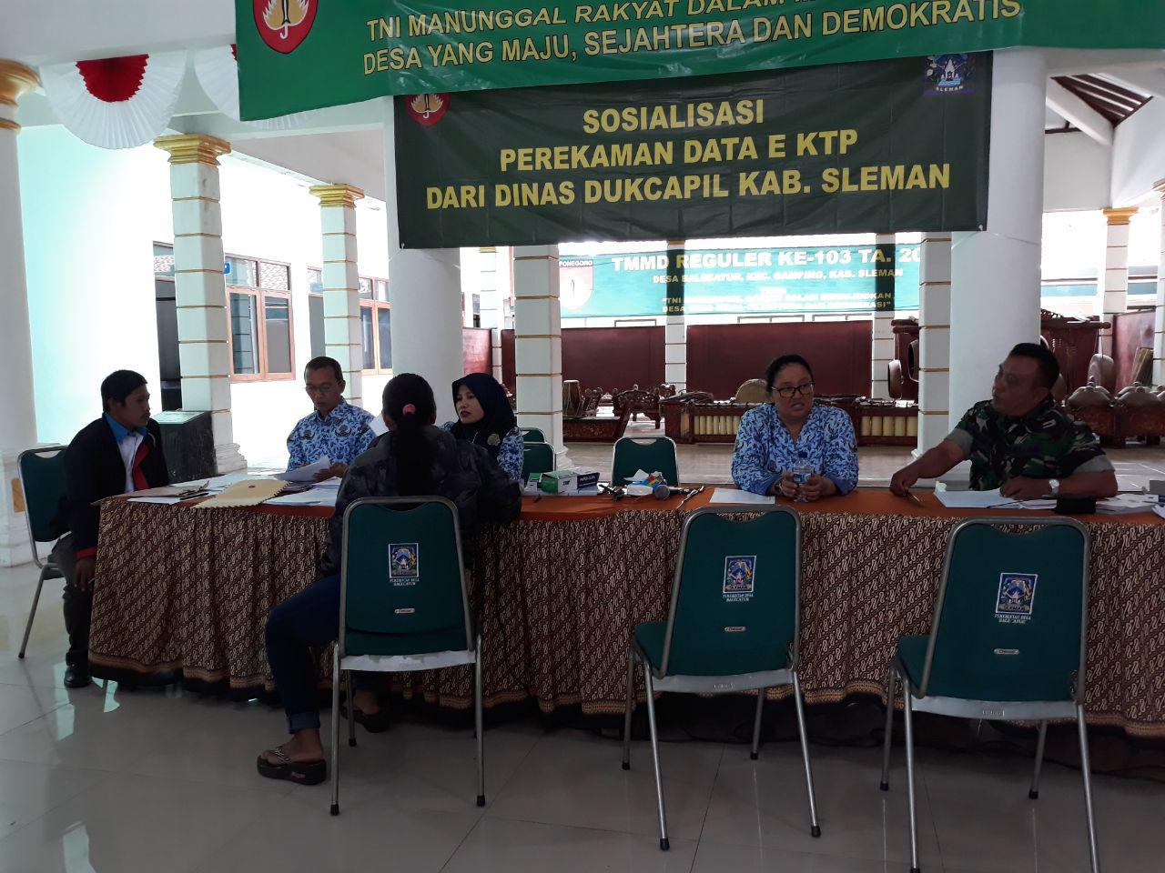 Disdukcapil Sleman Sosialisaikan Perekaman Data e-KTP Di Kegiatan TMMD ...