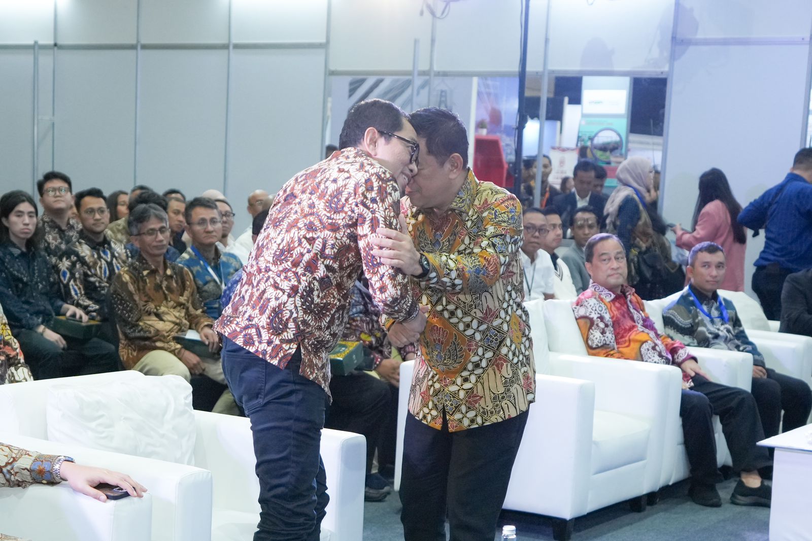 ISSEI 2025, Kemenperin Dukung Transformasi Industri Baja Menuju ...