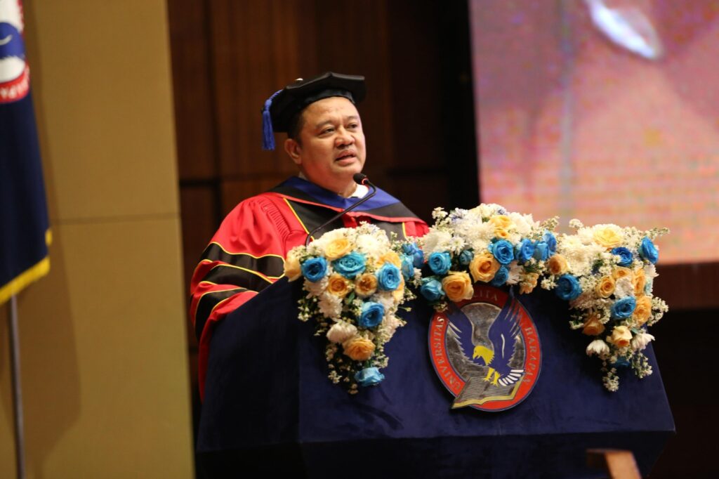 Wisuda UPH 2025, 1.921 Lulusan Diutus Jadi Pemimpin Integritas dan ...