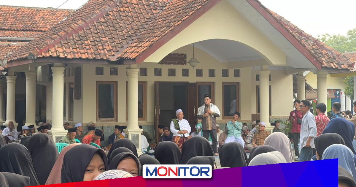 Kunjungi Ponpes Al-Jauhariyah Balerante, Prof Rokhmin Mohon Doa Restu ...